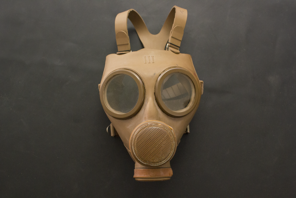 French 40mm NATO CBRN Gas Mask ANP-51/53 (French M53) SIZE SMALL “III ...